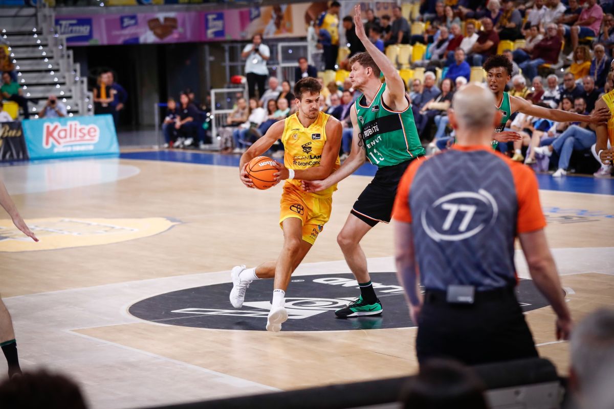 79-68: Brussino dinamita al Joventut en la segunda parte - Tinta Amarilla