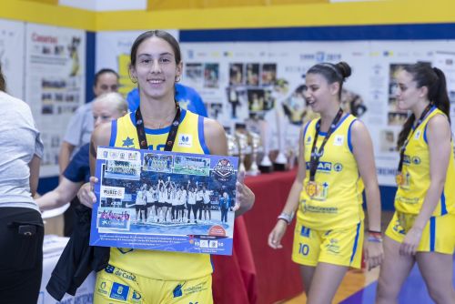 Alba Martín, nuevo talento del Islas Canarias a EEUU - Tinta Amarilla