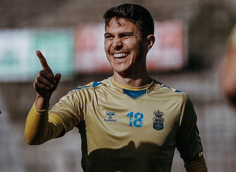 El ex amarillo Pinchi regresa a España a través de la Segunda RFEF ...