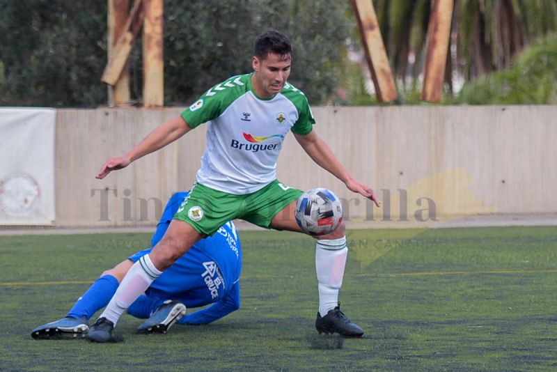 Kevin Padilla le da al fútbol una oportunidad - Tinta Amarilla