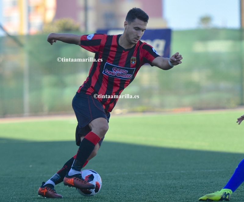 Kevin Pérez se mantiene en el Viera - Tinta Amarilla